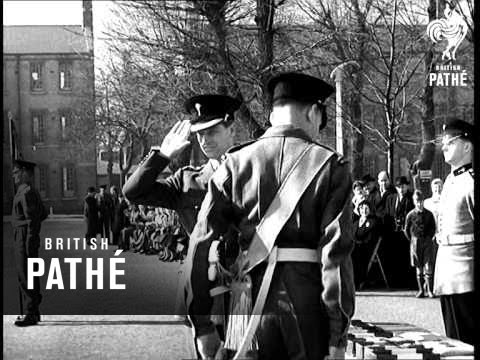 News Flashes - Duke With Welsh Guards (1955)