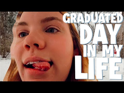 a friday as a college graduate - quarantine vlogs - sara campbell