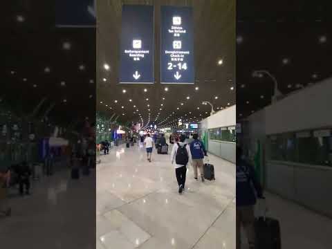 π«π· Paris Charles de Gaulle Airport (CDG) Departures