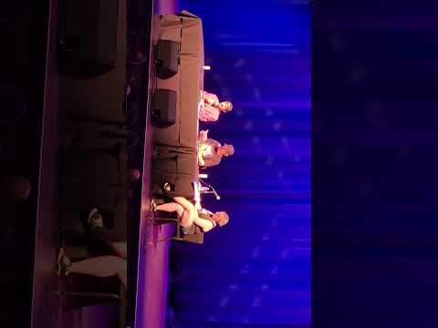 Renie reads with Kevin Smith and Jason Mewes
