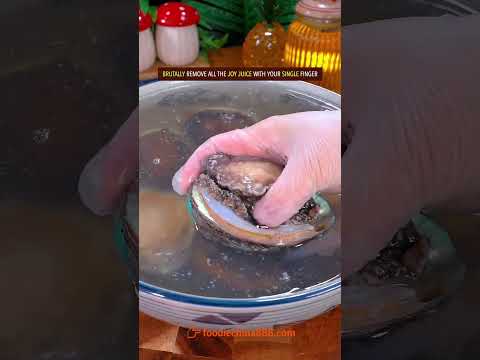 HOW TO CLEAN ABALONE LIKE A PRO? #recipe #cooking #abalone #seafood #shellfish #lifehack