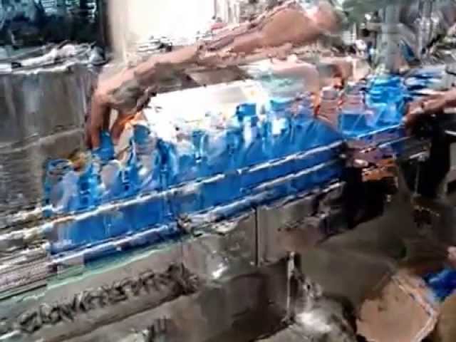 Glass Floor Cleaner filling machine - Automatic Floor Cleaner Liquid ...