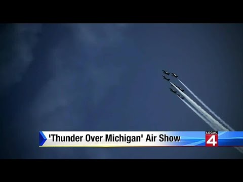 'Thunder over Michigan' Air Show