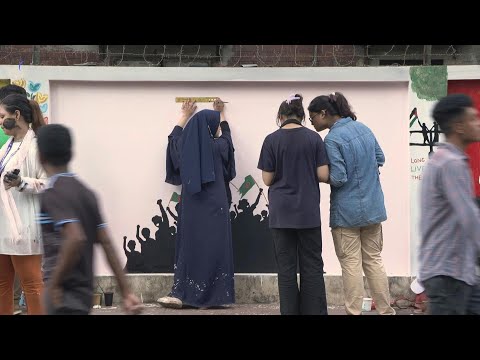 Students give Bangladesh a makeover after deadly protests | AFP