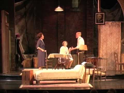 2012 The Glass Menagerie: Laura, Amanda, Tom