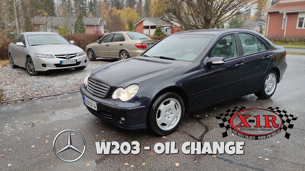 Mercedes C180 K (W203) M271.946 - Oil change