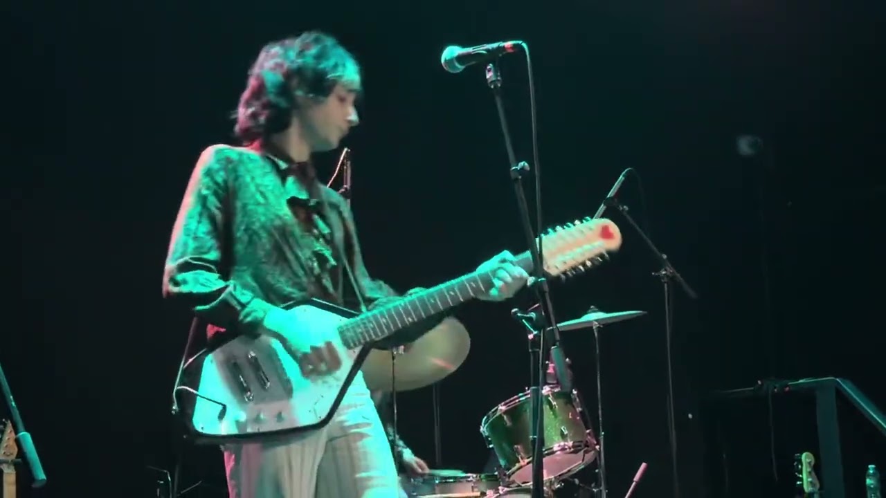 Sharp Pins, “Circle All the Dots,” Bowery Ballroom, NYC, 11/23/2025