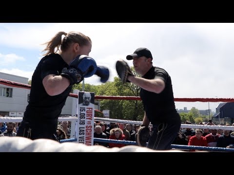 Lisa Whiteside Video – Boxing Jones