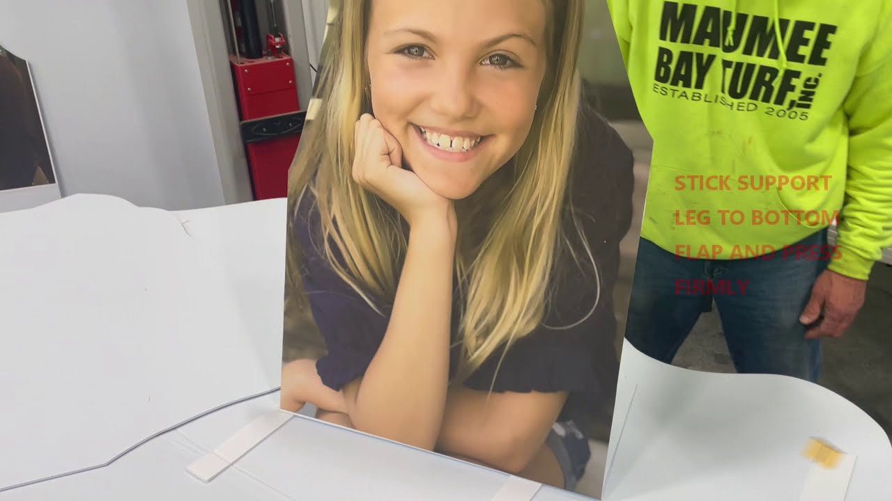 Fanstandz Fan Cutout Assembly Instructions