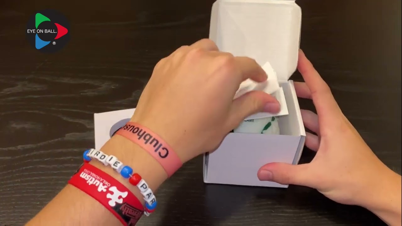 Vector® Ball S - Un-Boxing