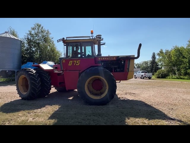 1979 Versatile 875 Tractor | Farming Equipment | Saskatoon | Free local ...