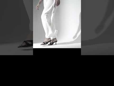 Insignia Shoes | Timeless