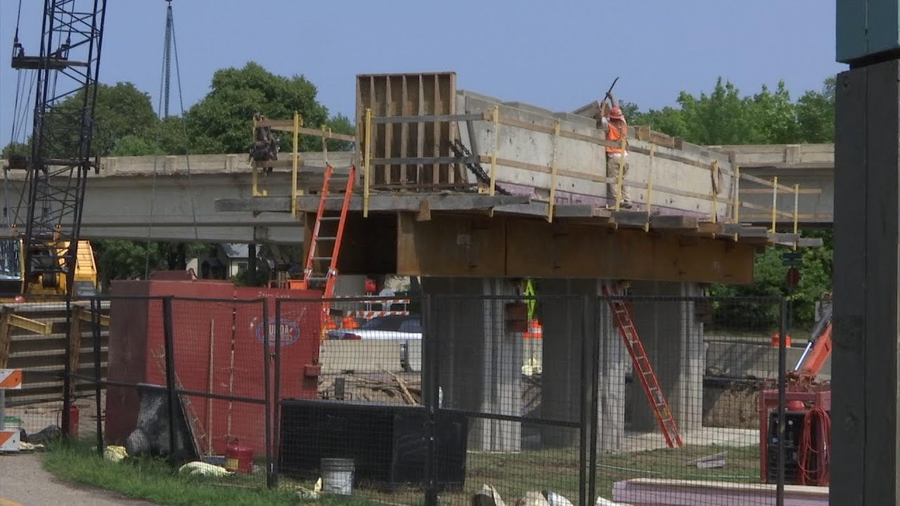 Construction Progresses on West Broadway Avenue Bridges