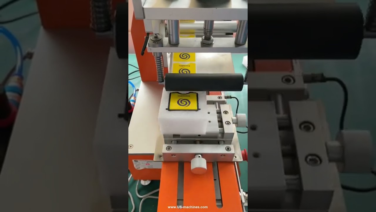 Testing video of cover parts top flat side labeling machine label applicator video
