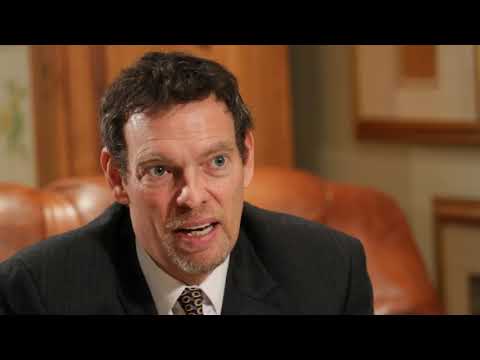 Behind the Scenes with the Top Questioned Document Examiner in the World!