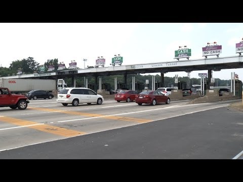 Toll Collectors Say Privatizing Their Jobs Will Hurt Their Bottom Line