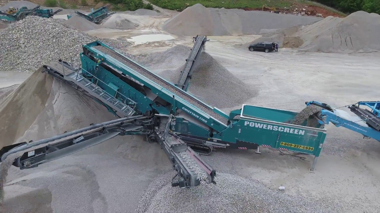 Powerscreen Chieftain 1700 3 Deck Screen - Limestone Application