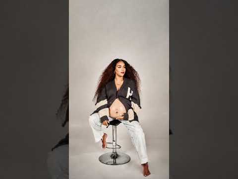 Maternity Shoot | Pregnancy Photoshoot | Maternity Photography Ideas | Maternity Fashion #shorts