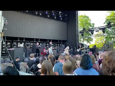 Purple Negative live
