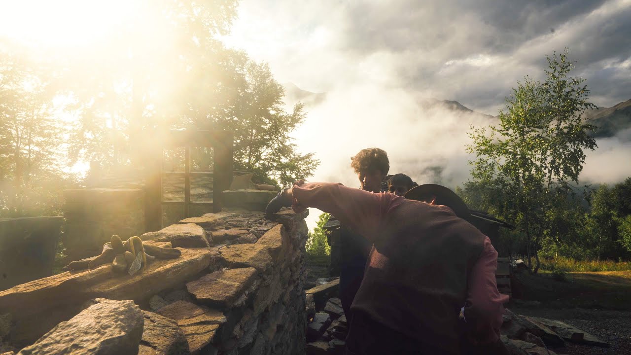 #176 Big Stones and Dark Skies