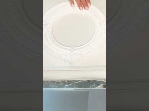 How to upcycle old framed art! #diyart