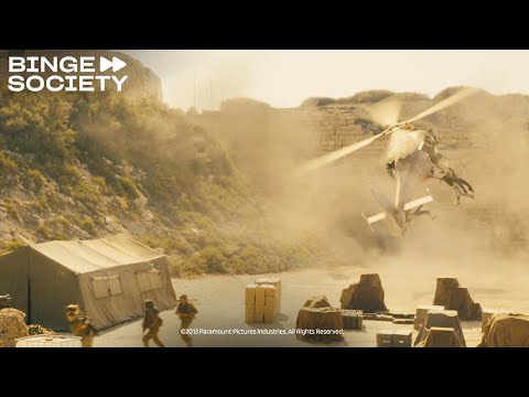 Guerra Mundial Z | Los zombies pueden escalar paredes