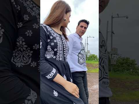 Akshay Kumar Twinkle Khanna Love Story #shorts #akshaykumar #selfie #omg2 #bademiyachotemiya