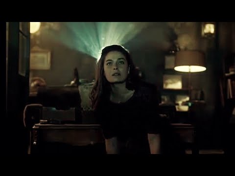 Juliana watches 'The Grasshopper Lies Heavy' - Man In The High Castle
