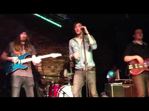 The Robert Mather Band - Lovely Day (Cover) Live@Eric's