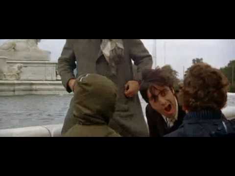 Scarecrow(1973) Pacino, Hackman in fountain scene