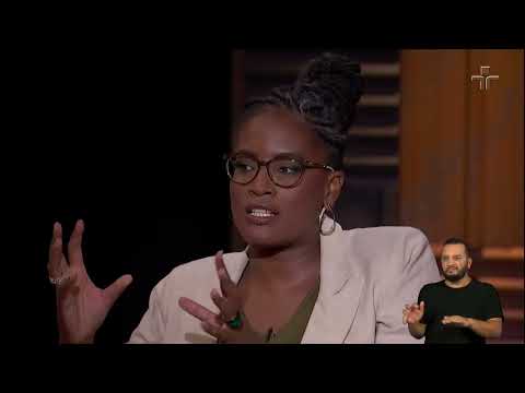 "Pessoas brancas naturalizam privilégios achando que são direitos", diz Djamila Ribeiro
