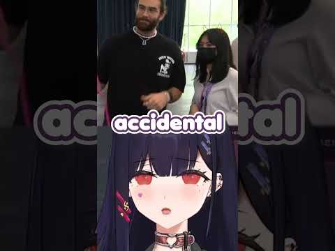 Hasan accidentally reveals Numi's face