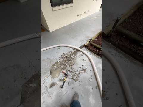 Delaminating concrete overlay 🤯 #wow #concrete #delamination #badjob #florida #heat