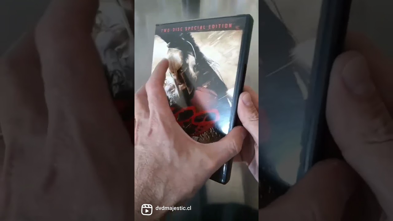 300: Two-Disc Special Edition DVD - UPC 085391162858