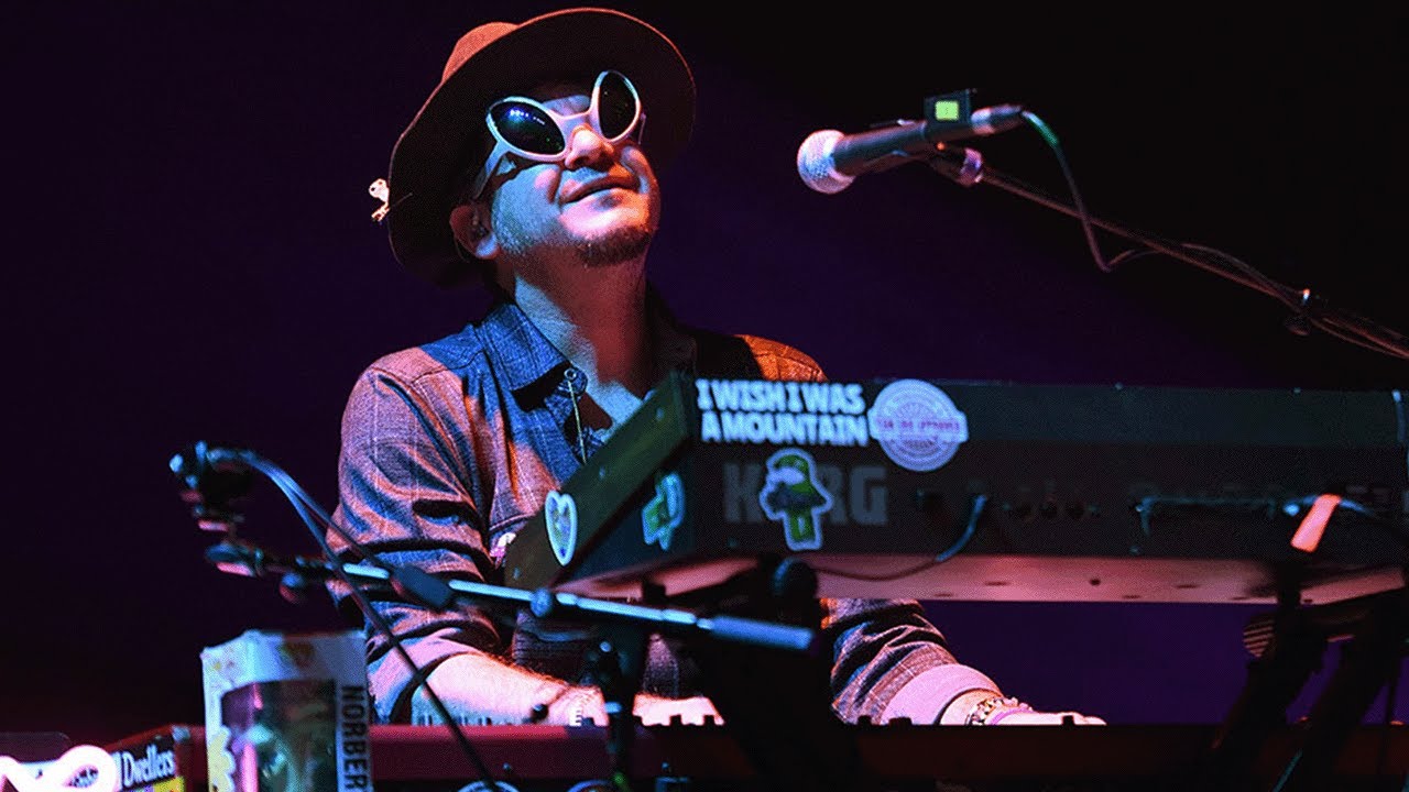 Twiddle Celebrate Frendsgiving, Say Farewell to Fans, For Now