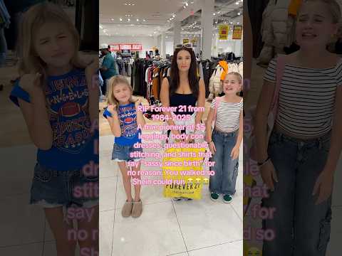 Forever 21 is CLOSING FOREVER and Everything Must Go ???????? #sad #forever21 #shopping
