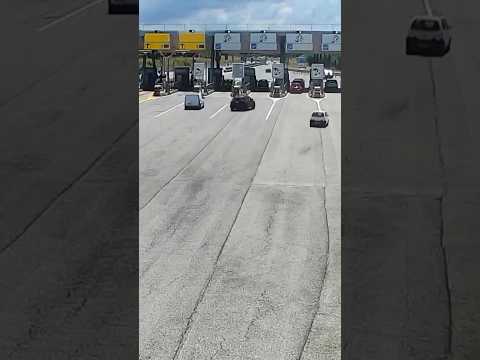 Car fails to brake at toll booth causing accident