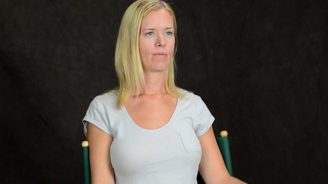 Three Point Lighting for an Interview - Tutorial