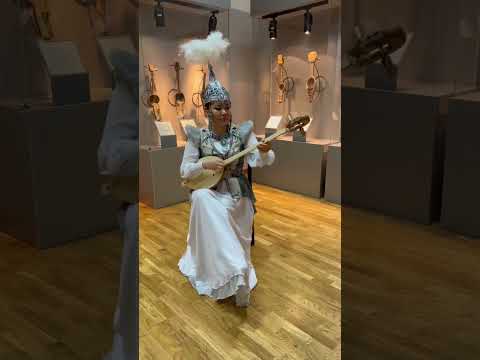 The Tovshuur, Topshur or Tovshuur. Altai 2022 | Reverb