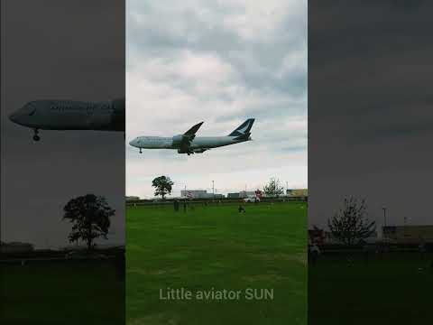 Cathay pacıfıc Boeing 747F 😍🔥💙✈👨‍✈️|Mary on a cross edit.#boeing #aviationlovers #keşfet #plane #sky