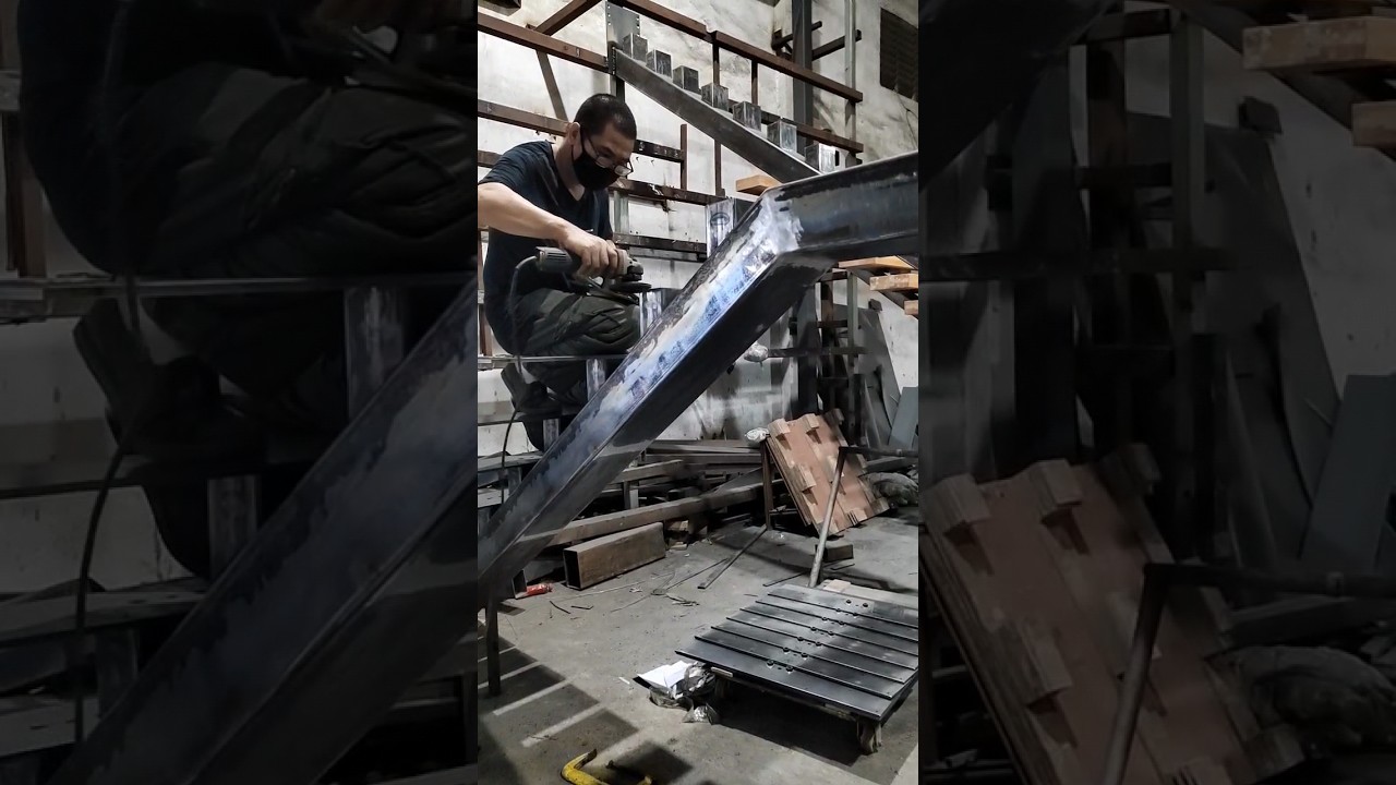 Single Stringer Floating Stair Fabrication #construction #stairs #builders #interiordesign