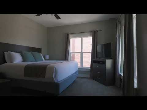 The Continental Hotel in Centerville, Iowa: Hotel Tour