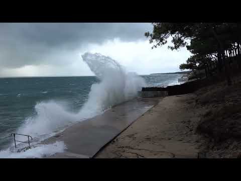 Grandes marées digne d'une tempête hivernale sur le bassin d'Arcachon