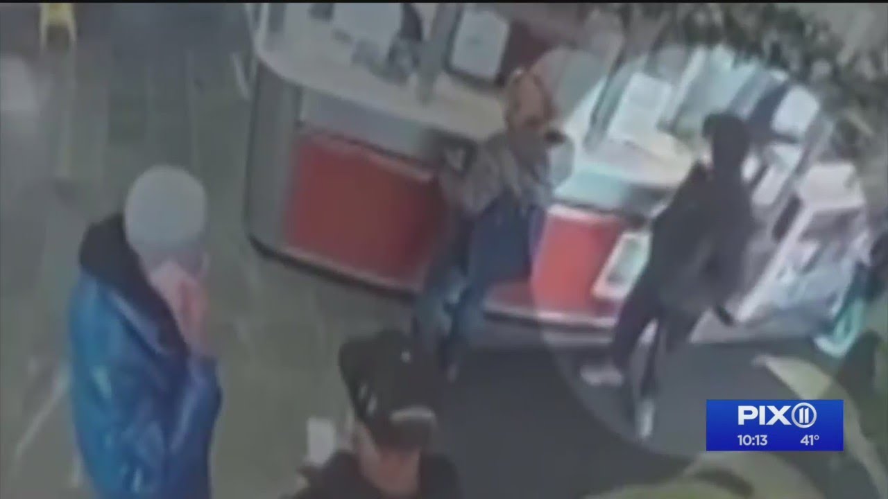 Several suspects wanted in string of Bronx robberies