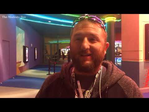 Modesto fans review "The Last Jedi"
