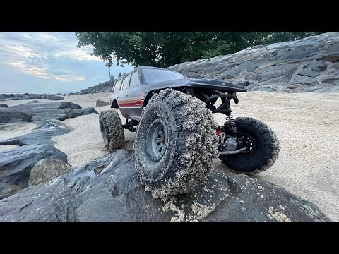 Landcrusier Ryft rock bouncing 1/8 Locker Diff front & rear axle upgrade test 2s lipo