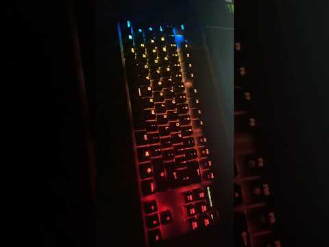 SteelSeries Apex Pro TKL Keyboard with Coast Illumination | Mechanical Keyboard with OLED #Shorts