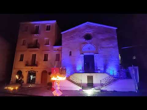 🔥 Giochi di Fuoco durante lo spettacolo dei CROCIATI e TRINITARI a Campobasso 🔥