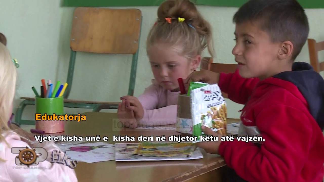 Fiks Fare/ Rakicka, fshati i braktisur, kopështi me 4 fëmijë - Top Channel Fiks Fare/ Rakicka, fshati i braktisur, kopështi me 4 fëmijë - Top Channel