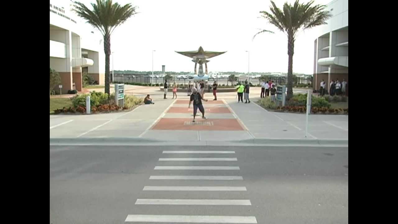 Harlem Shake v3 (Embry-Riddle)